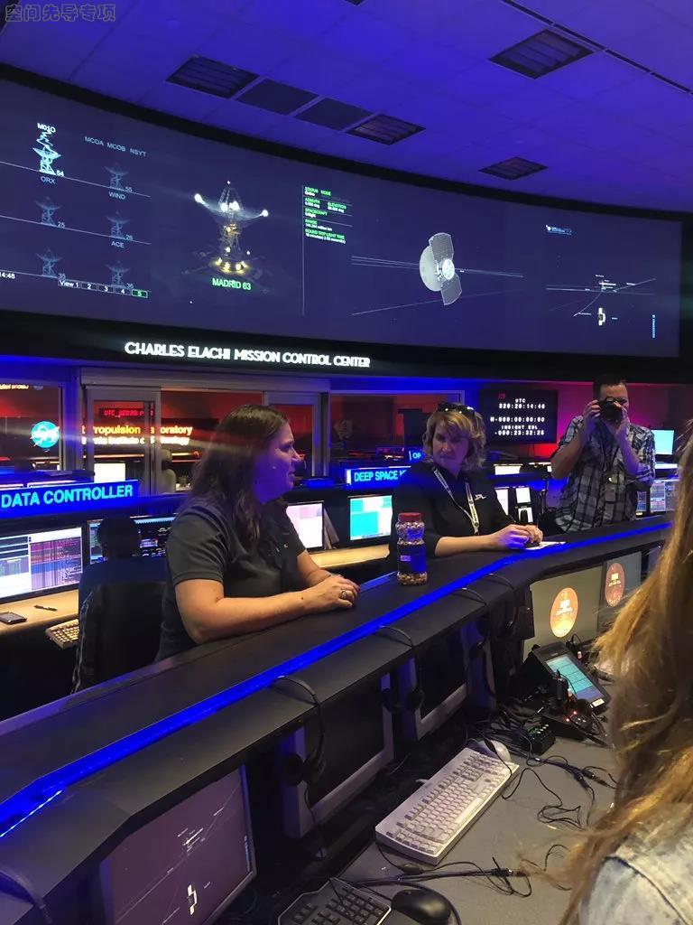 洞察号：”我到火星了“ - 空间先导专项官网总站